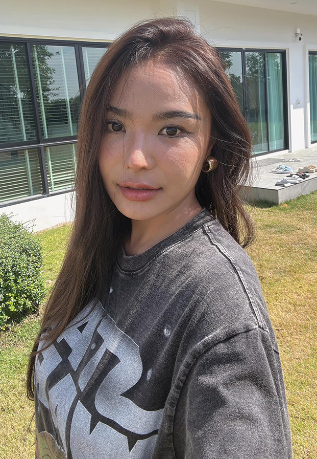 Fah Tawanrat เปิดวาร์ปเน็ตไอดอลนางแบบสุดฮอต แซ่บมาก สาวสายยั่ว